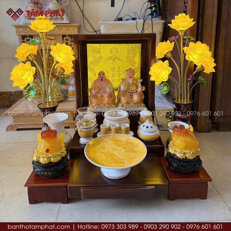 Bàn thờ Ông Địa có bài vị trúc chỉ sang trọng BTT-3001